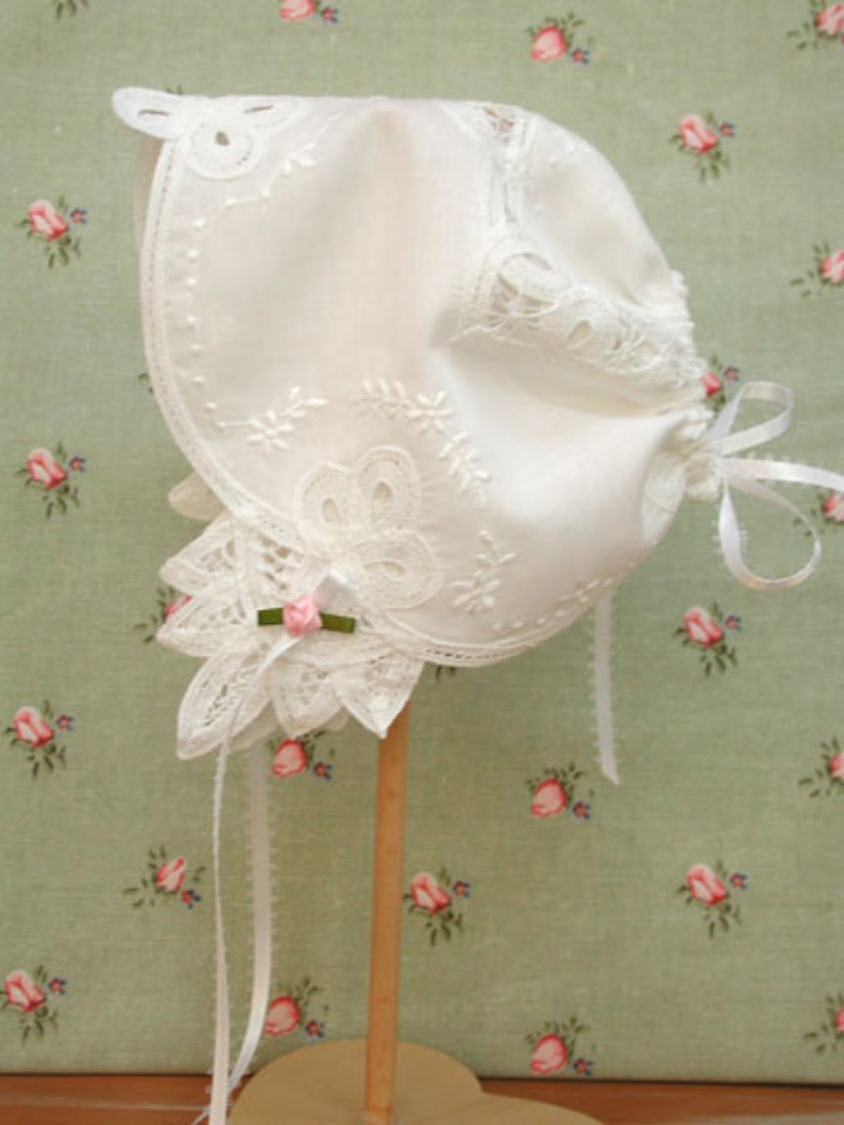 Battenburg Lace Baby Hanky Bonnet | Linen Whites